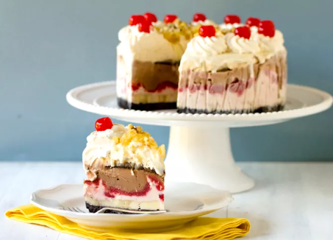 These 11 Amazingly Delicious Reception Cake Alternatives Will Make Your ...